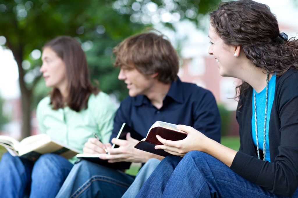 Seminary Student Life – Biblical Studies